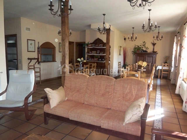 6 Casas Rurales en La Serna Del Monte | CasasRurales.net